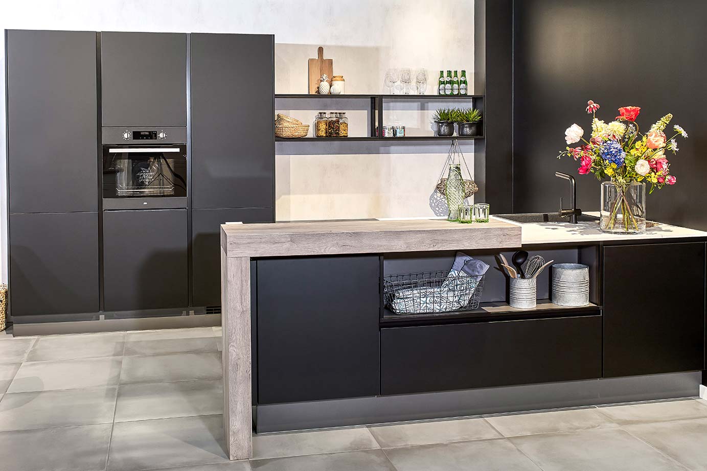 Een keukeneiland of kookeiland? Bekijk 50+ keukens