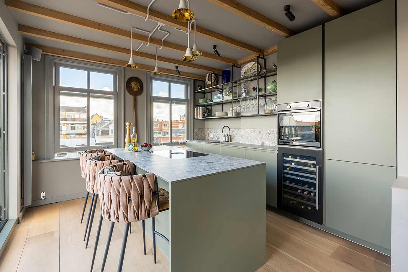 Bekijk deze keuken met kookeiland Amsterdam! [binnenkijker]