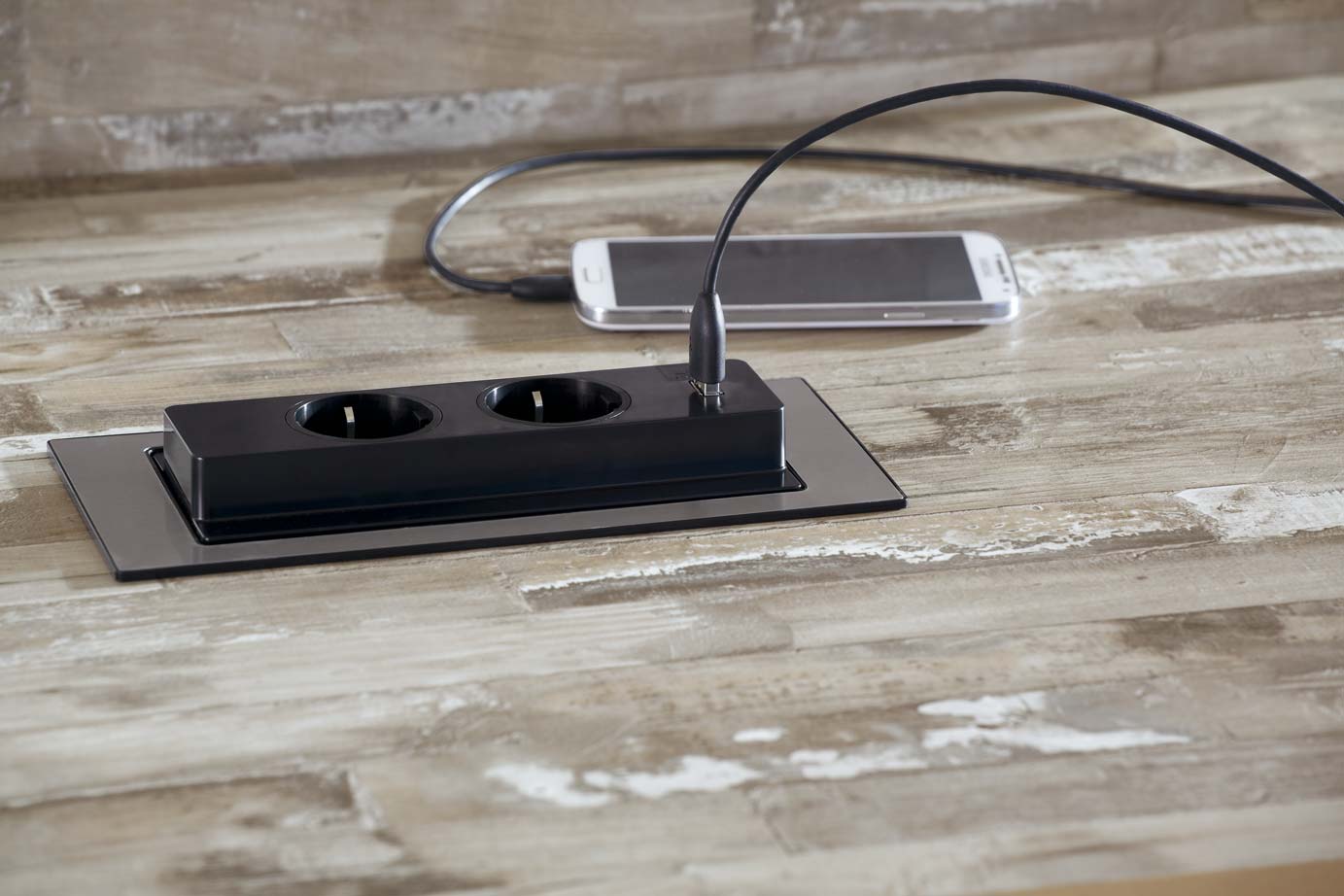 Stopcontact in werkblad / aanrechtblad